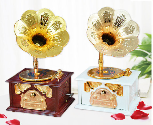 European style Vintage  phonograph craftwork Decoration