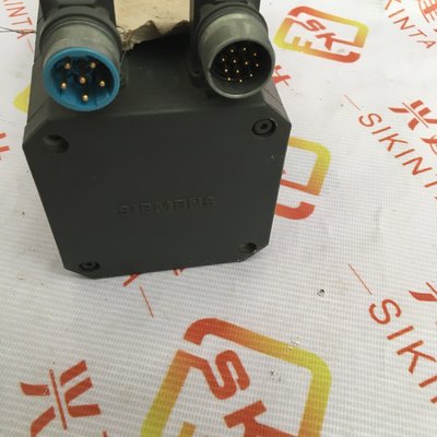 1FT6044-4AK71-3TA0   servo MOTOR uesd in good condition tested OK