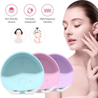 Amazon Hot Cheap Rechargeable IP7 Waterproof Electric Sonic Silicone Facial Cleansing Brush supplier