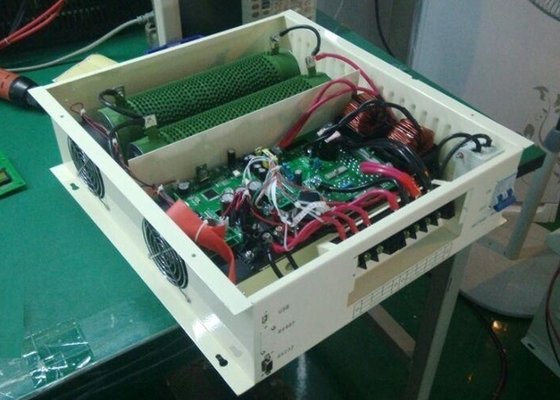Big Capacity 10KW Wind Solar Charge Controller Easy Operation With LCD Display supplier