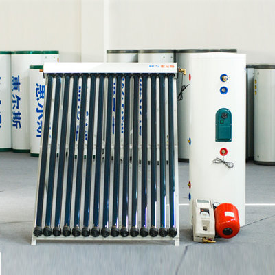 Integrated pressurized solar water heater
