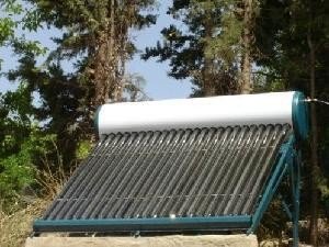 Integrated Low Pressure Solar Water Heaters