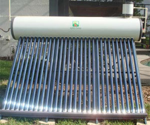 high efficiency compact bathroom heater with heat pipe