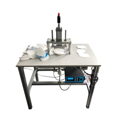 Semi Automatic Kn95 Respirator Mask Making Machine Easy To Operate