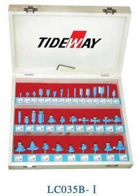 Router bit sets