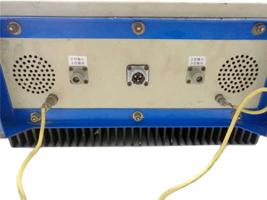 GSM900 & DCS1800 & WCDMA2100 Tri-Band Gsm Wireless 2g / 3g Repeater