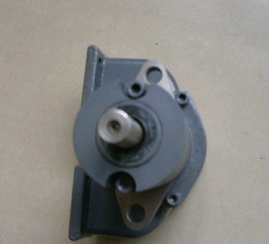 Iron, Brass Japan Carper Stenter Machine Parts Vertical Chain And Gripper Pin Holder, Pin Plate