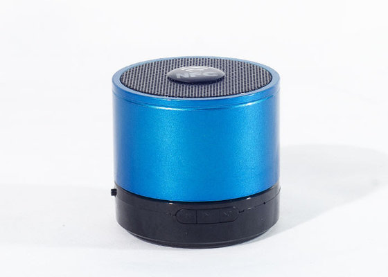 Weatherproof Camping Outdoor Bluetooth Speakers Hands Free , Blue / White