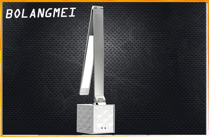 18W  Voice Touch Sensor Metal LED Table Lamp With HD Bluetooth Speaker Silver + White