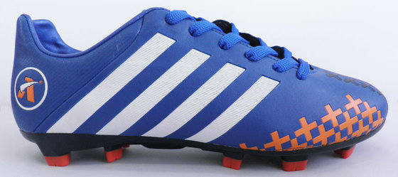 Colorful Soft Ground Outdoor Soccer Cleats ,  Turf Cleats Soccer OEM Customized