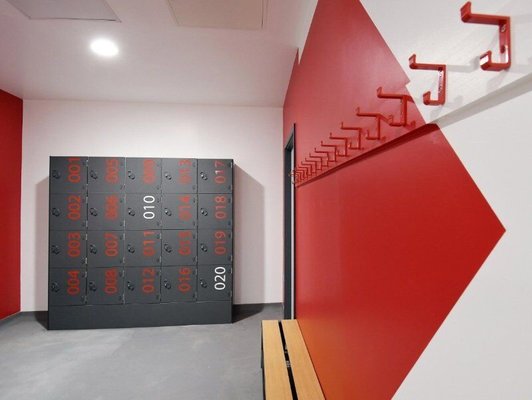 Latest cheap 3 doors locker for changing and dressing room
