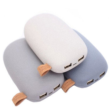 4 세포 주문 로고를 가진 보편적인 휴대용 힘 은행 10400mAh 회사 선물
