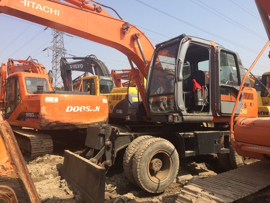 Hitachi ZX160W Used Wheel Excavator 17300kg Used Excavating Equipment