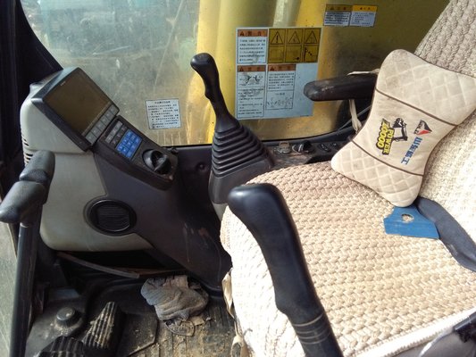 25 ton komatsu  excavator Used komatsu PC240LC-8 excavator