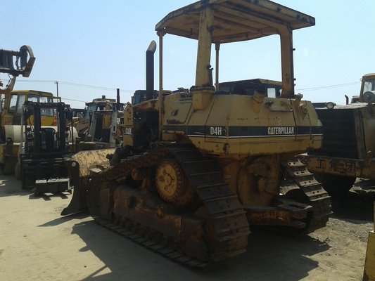 Second Hand Bulldozers Caterpillar D4H  Original Painting CAT Dozer D4