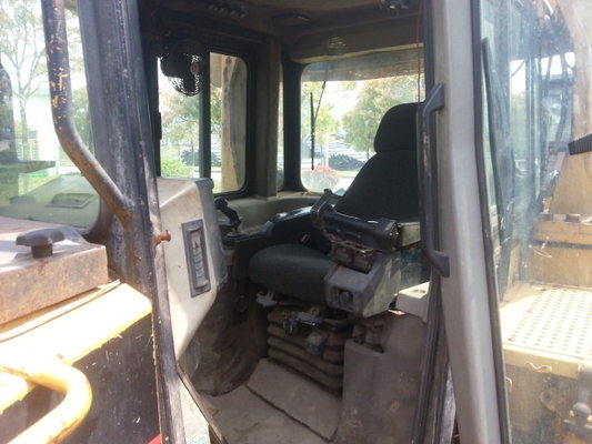 D6R LGP Used Caterpillar Bulldozer year 2005  20 ton CAT dozer