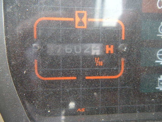 Japan Hitachi Used Tracked Excavators / Second Hand Diggers For Sale