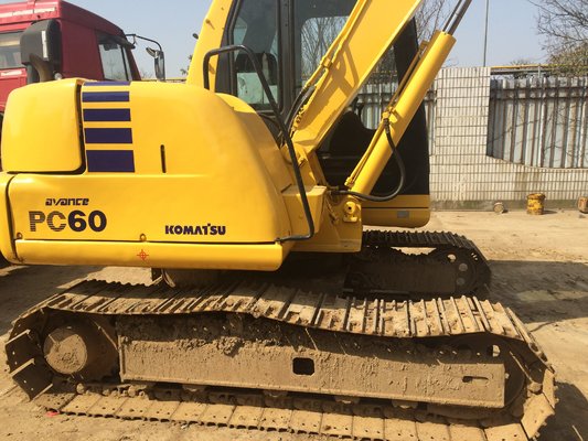 komatsu 60 Used komatsu PC60-7 excavator 6300kg 53.6hp