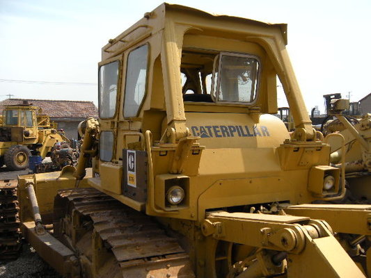 Caterpillar D7G used bulldozer with ripper year 1996 6900 hours