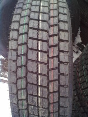 275/70R22.5 All Terrain TBR Tires Truck Bus Tires All Steel Tubeless Radial Tyres Driving Wheels Position Truck Tires