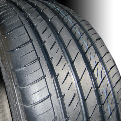 18'' Ultra High Performance Tire 225/45R18 , Radial All Terrain Tires For Car