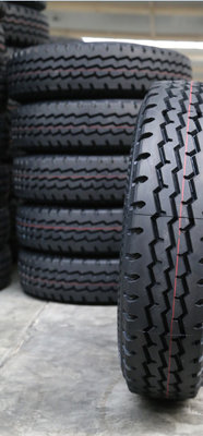11R22.5 TBR Tires Heavy Load Truck and Bus Tires All Steel Radial Tyres High Performance Trailer  Wheel Tyres