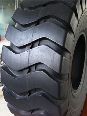 18.00-25 32PR E3 OTR Tires Mine Tyres Mining Tyres Heavy Duty Tires Off the Road Tires Top Quality Bias Ply Belted Tires