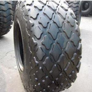 23.1-26 12PR Solid Rubber OTR Tires , DW20 Standard Rim Bias Ply Truck Tires