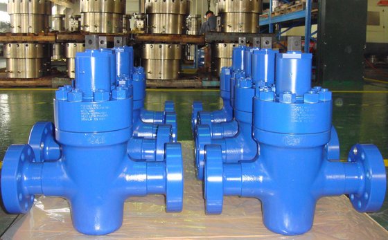 Gate Valve 4-1/16" 2000PSI WP RTJ R37 ASTM 105N 16.5 C/W matching stud bolts & Ring Gask