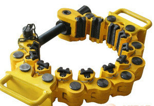 Type WA-C Safety Clamp for 4 1/2" to 5 5/8" Pipes/Tubulars, Model WA-C, 8 Links, API7K