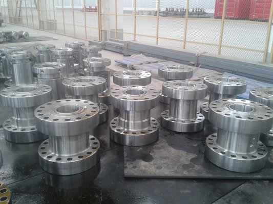 Adapter Spool 13-5/8" 3000PSI X 13-5/8" 5000PSI