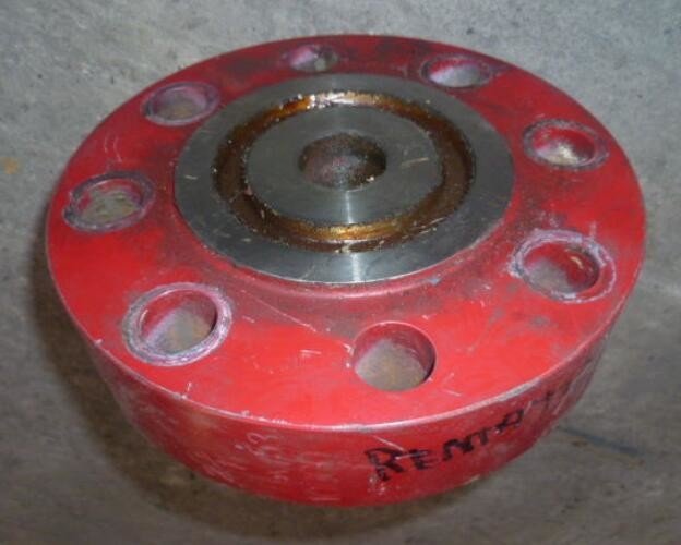Test Flange 2-9/16" 10000PSI/15000PSI (10K/15) with 1/2" NPT Side Test Port, H2S Service