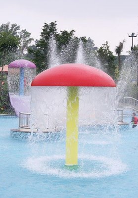 Mushroom Water Fountain Spray Park Equipment Toddlers Entertainment