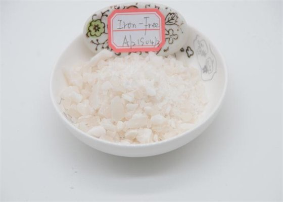 Polvo blanco o sustancias químicas de aluminio del tratamiento de aguas residuales del sulfato de las escamas
