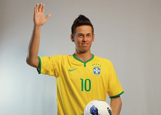 Statue realistiche della cera della celebrità/figura di cera su ordinazione di Neymar Da Silva