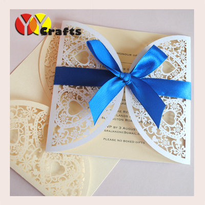 Lovely heart shape wedding invitation card 2015 sample design