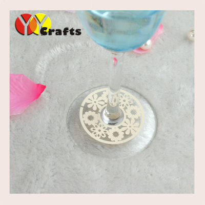 Blue wine glass tag flower paper wine claim on wine glass bottom