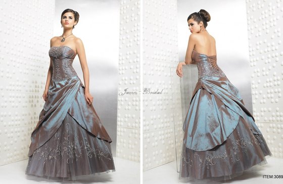 rpom dress. prom gown