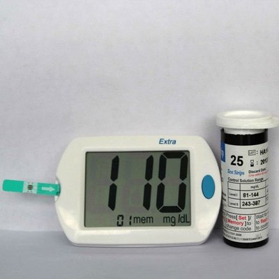 large screen home medical equipment one code Extra blood glucose meter