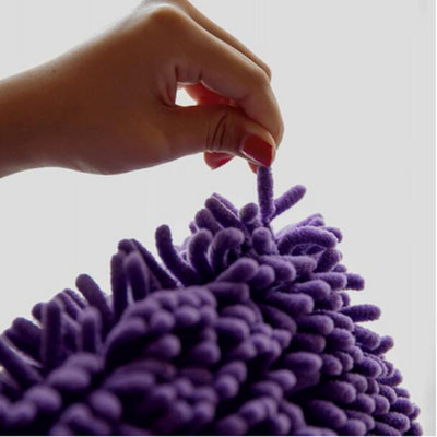 Chenille tufting carpet making machine