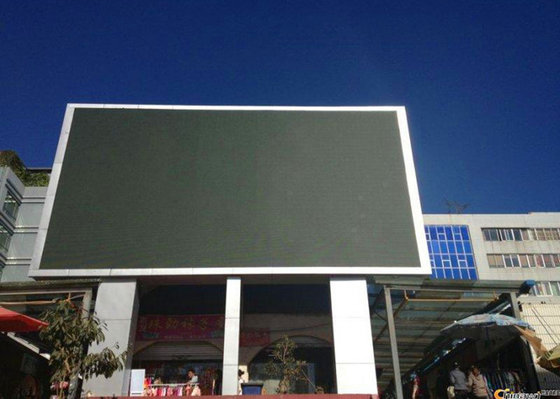 Cartelera llevada al aire libre de las paredes video de los liendres LED de IP65 P16 6000 para el centro comercial