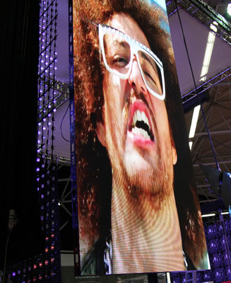 Fast Shipping Full Color Indoor P4 Stadium LED Display SAGEOPTO Delivery 1R1G1B Basketball LED Display