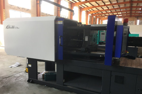 Two Color Auto Parts Auto Injection Molding Machine 1000 Tons PLC Control