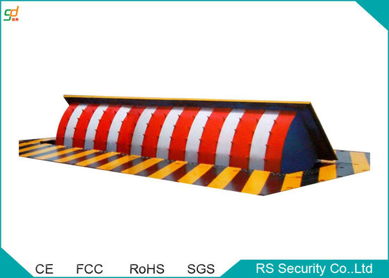 Manual Vehicle Retractable Barrier Gate 380 V Security Road Blocker