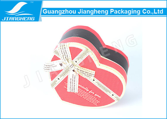 Cajas de regalo decorativas de la cartulina con la cinta, caja en forma de corazón de la cartulina de papel