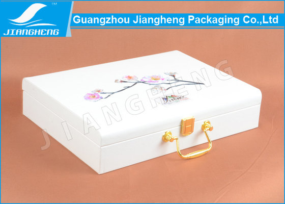 Caja de regalo blanca del cuero de la PU 3D que imprime las cajas de regalo de encargo del estilo clásico tradicional