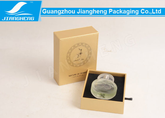 Cajas de regalo durables del perfume del cuero de la PU del amarillo con el sellado caliente de la hoja del negro del logotipo