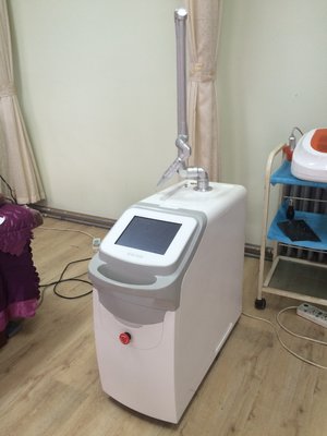 Stationary Yag Tattoo Removal Machines , Professional Laser Tattoo Removal Machine