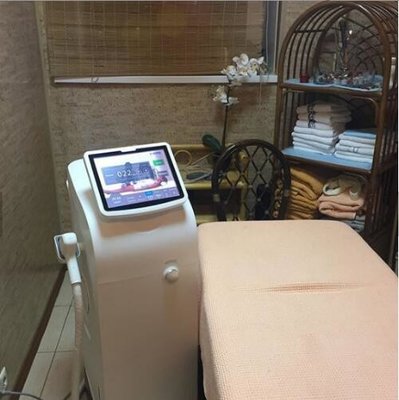 6 Bars Pain Free Laser Hair Removal Machines Permanent For Chest Hair