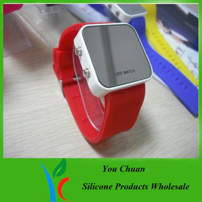 Mirror Face Colorful Silicone Wrist Quartz Watches, Led Light Up Watch OEM